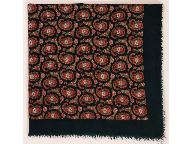 Vintage rusticna vunena marama 80 x 80 cm