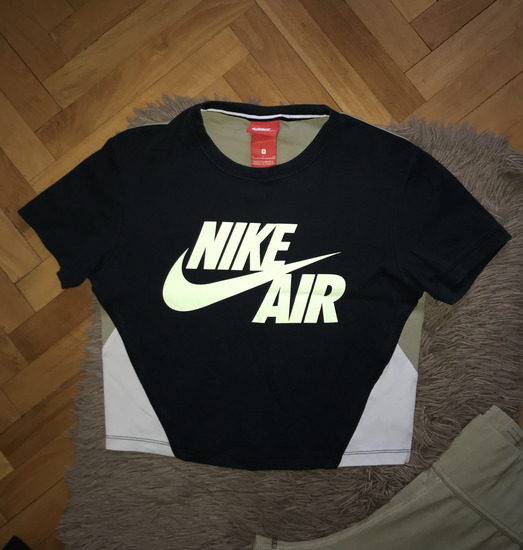 Nike air