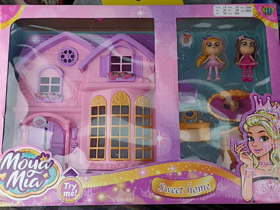 Barbi kuća i lutke