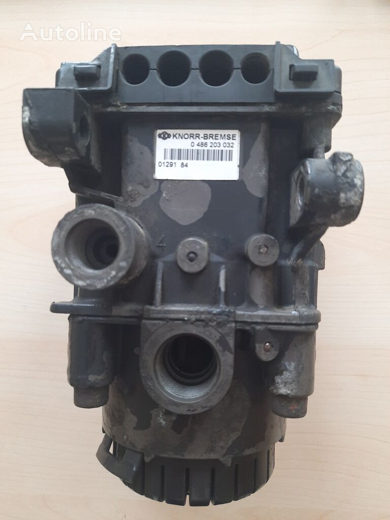 Knorr-Bremse 486203032 EBS modulator za MAN tegljača