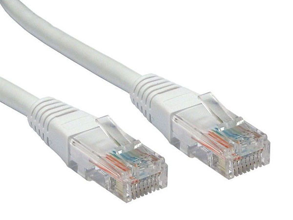 MREZNI PATCH 5E (10/100) KABL /5m dužina/za spajanje dva različita uređaja(PC-ruter,PC- switch)