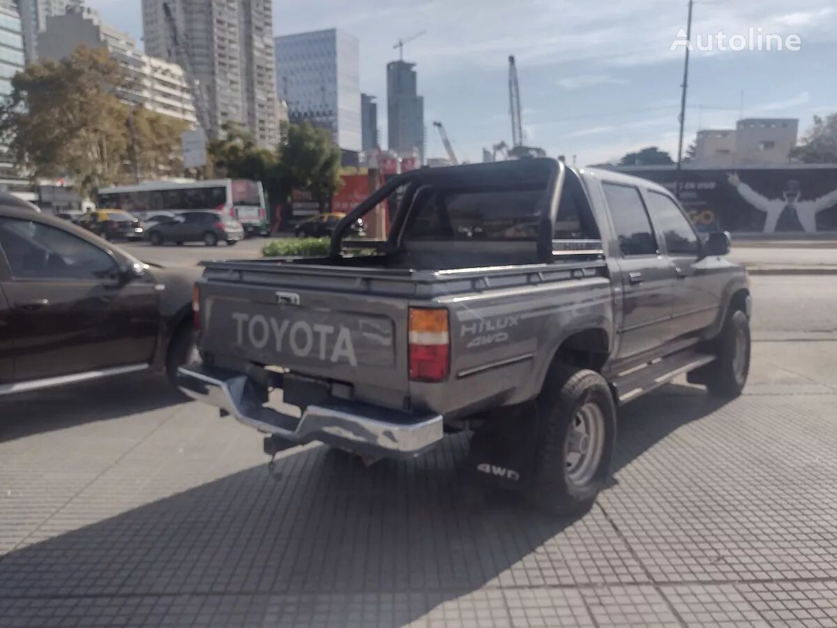 Toyota Hilux pikap