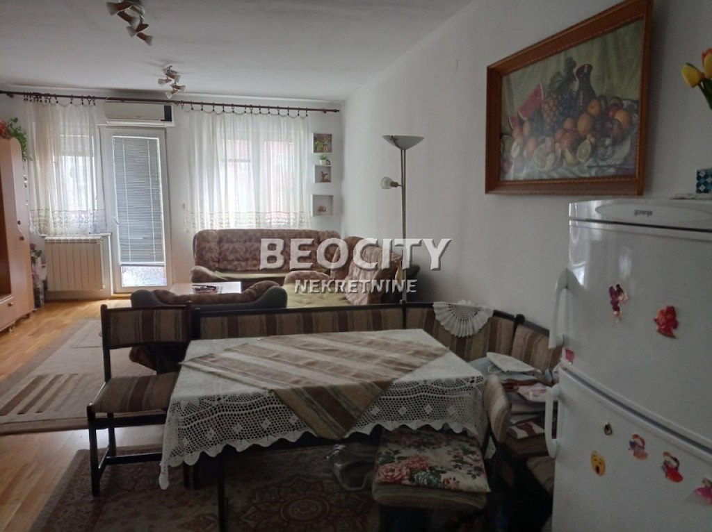 Novi Sad, Detelinara, Dr Svetislava Kasapinovića , 3. 5, 83m2, 174300EUR