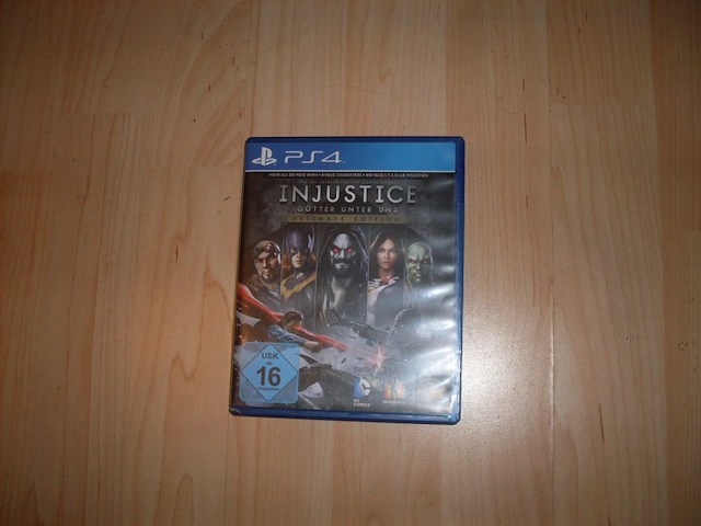 Injustice Gods Among Us ULTIMATE EDITION PS4