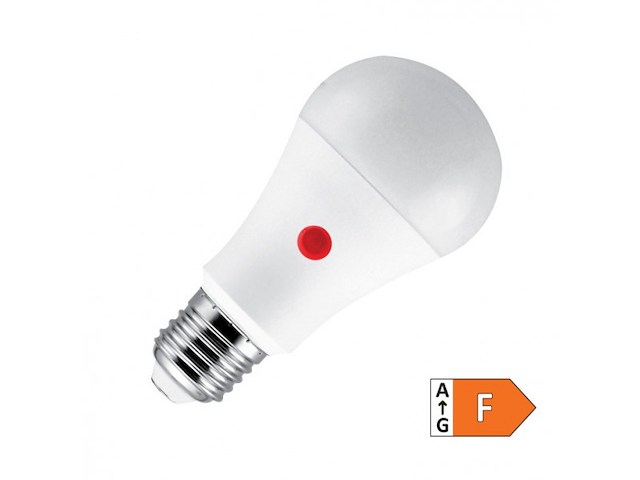 LED sijalica sa senzorom `noć-dan` 10W