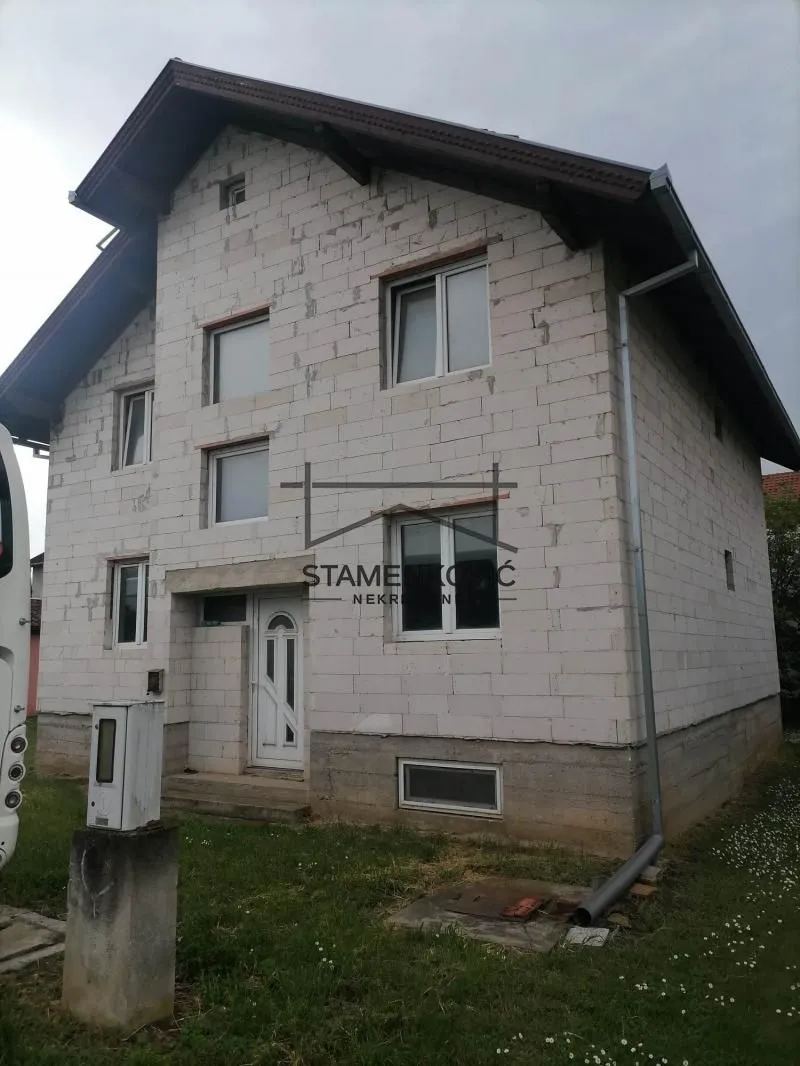 Prodaja, kuća, 235m2, Veternik, Novi Sad, Novi Sad