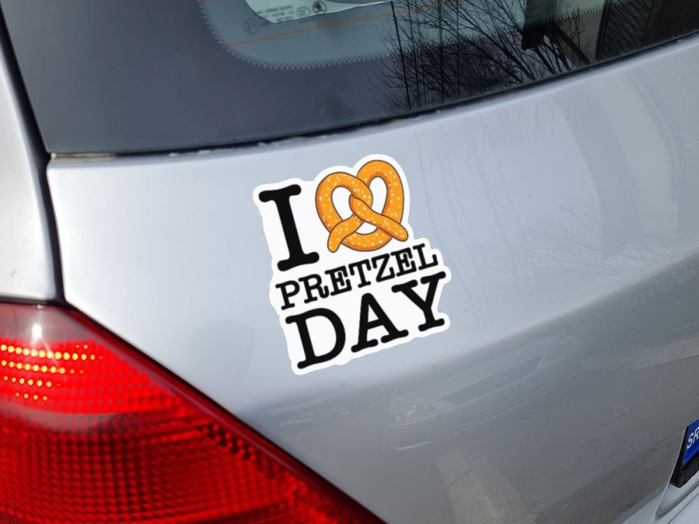 PRETZEL DAY STIKER