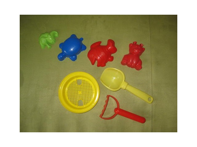 SET ZA PESAK
