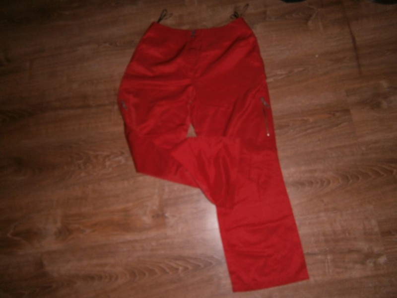 BETTY BARCLAY=SAVRSENE SATENSKE PANTALONE VEL M 38