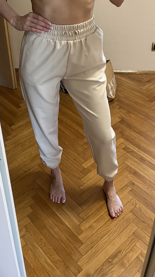 Zara pantalone