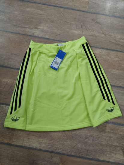 Adidas suknja