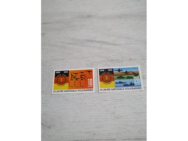 Poštanske marke - DDR 2 komada