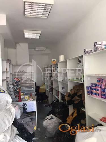 Lokal u centru 23 m2