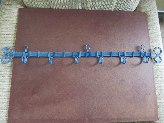 Starinski čiviluk za vrata / 68 cm.
