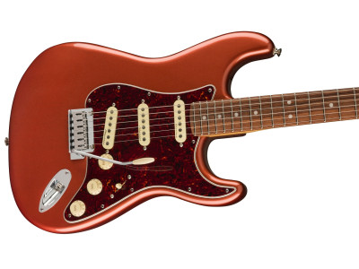 Fender Player Plus Stratocaster PF Aged Candy Apple Red