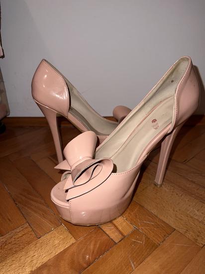 Roze sandale sa masnom