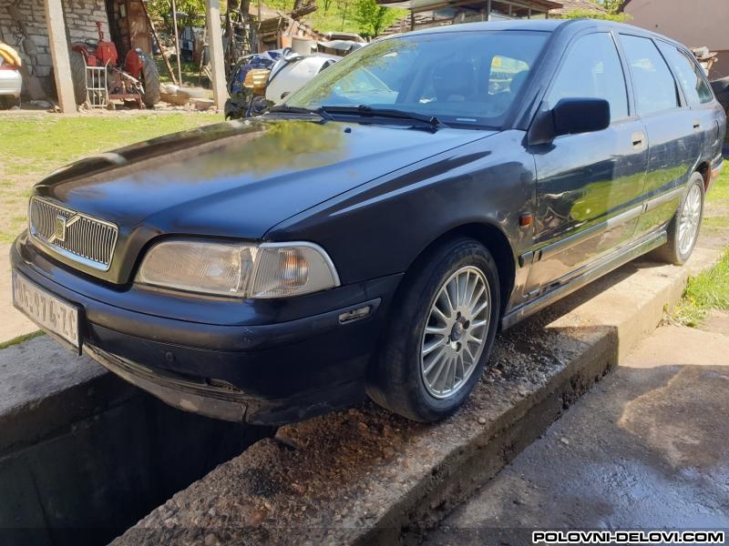 Volvo V40 Kompletan Auto U Delovima