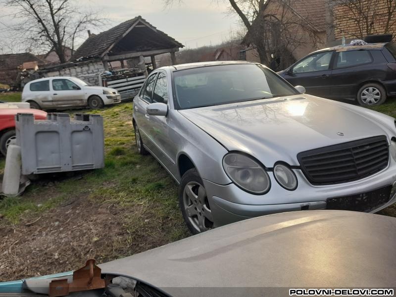 Mercedes E 270 211 Kompletan Auto U Delovima