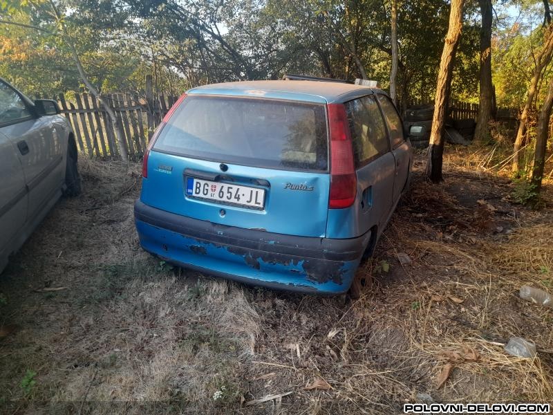 Fiat Punto Kompletan Auto U Delovima