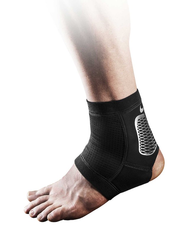 NIKE Steznik za zglob PRO HYPERSTRONG 2.0 Ankle protector
2654 RSD 2123 RSD
The lowest price in the last 30 days*: 2123 RSD