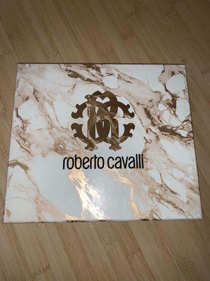 Roverto Cavalli set