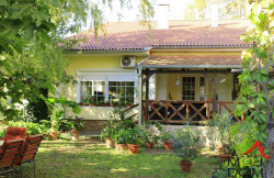 Prodajem Kuću, Novi Sad, €500.000