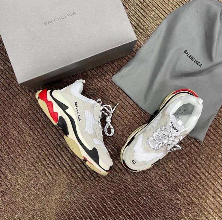 Balenciaga Triple S