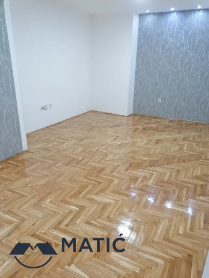 Prodaja, dvosoban stan, 59m2, Bulevar Oslobodjenja, Novi Sad, Novi Sad