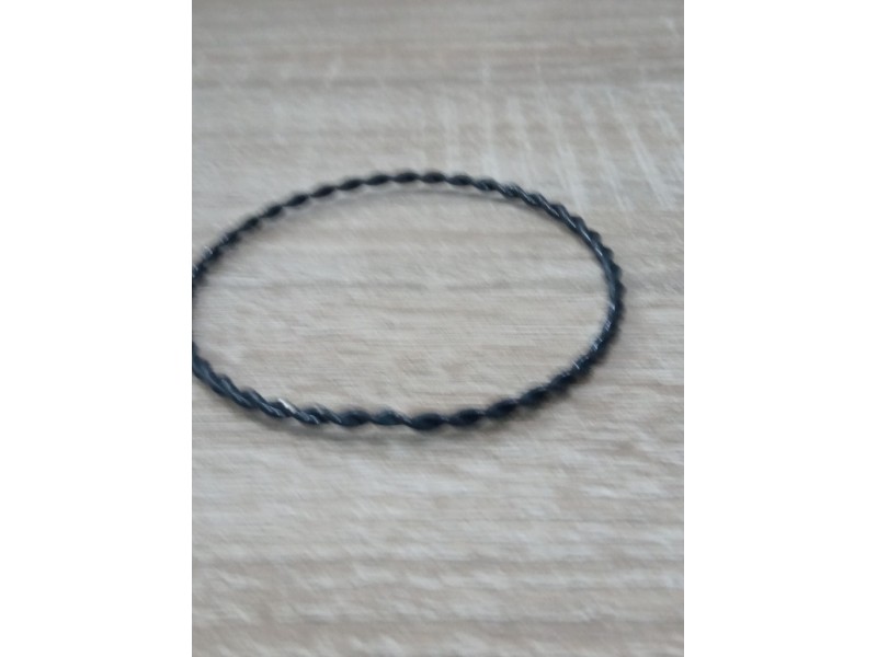 CRNA METALNA kupite 5-platite 4