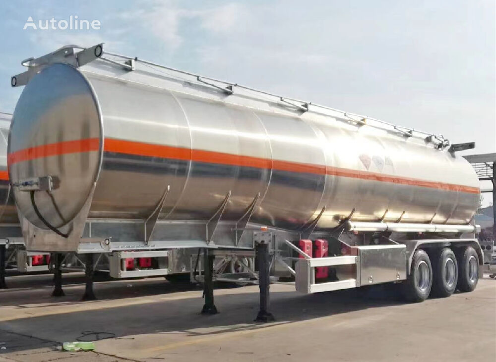 Nova TITAN Tri Axle Aluminum Tanker Trailer for Sale Near Me - Y poluprikolica autocisterna