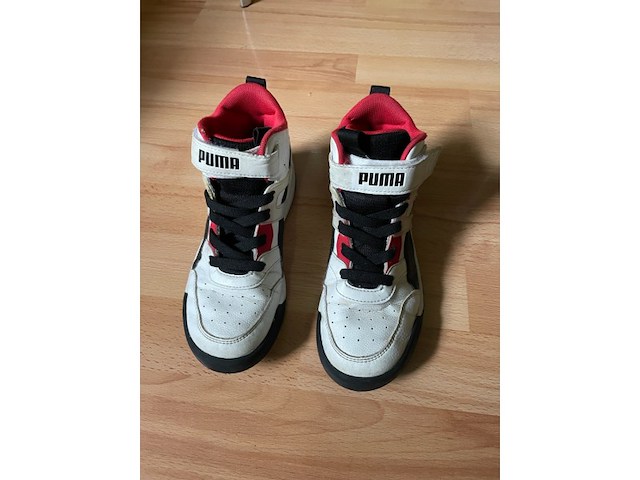 Puma duboke patike br. 35