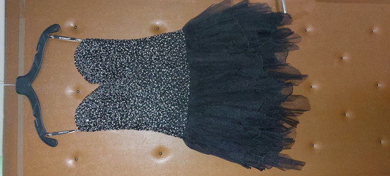 Crna Maturska haljina