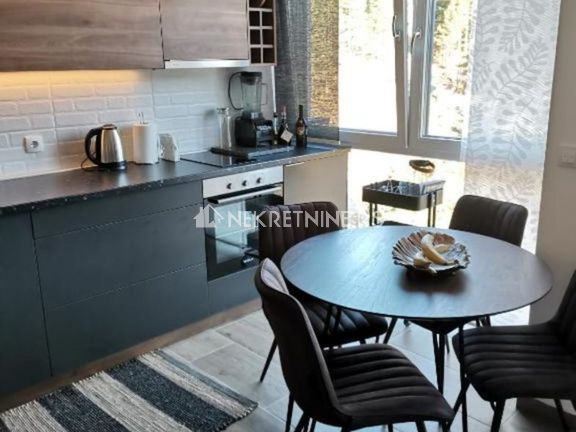 prodaja Lux opremljen apartman Divčibare 31,5m2