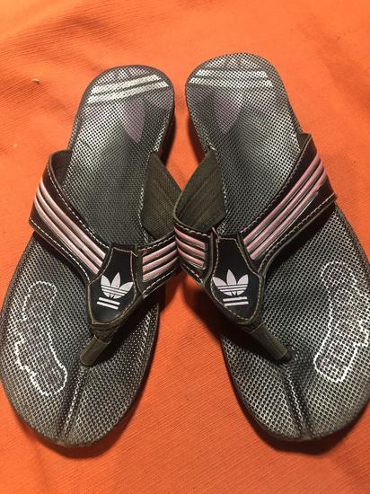 Adidas papuče 41