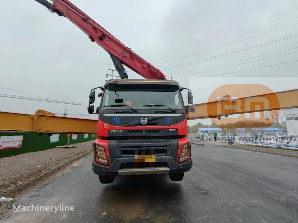 Sany 68M Concrete Pump Trailer na šasiji Volvo pumpa za beton