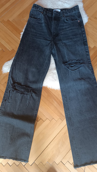   Zara farmerke 38
