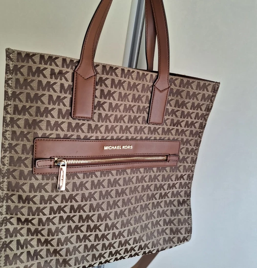 Michael Kors logo ceger torba