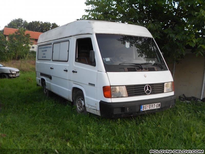 Mercedes MB 100 U DELOVIMA Kompletan Auto U Delovima