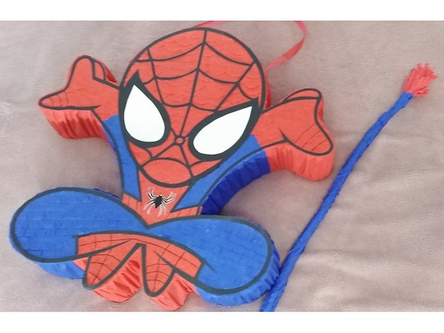 Baby Spiderman, pinjata