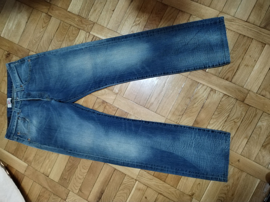 Levis 501 farmerke 31-34