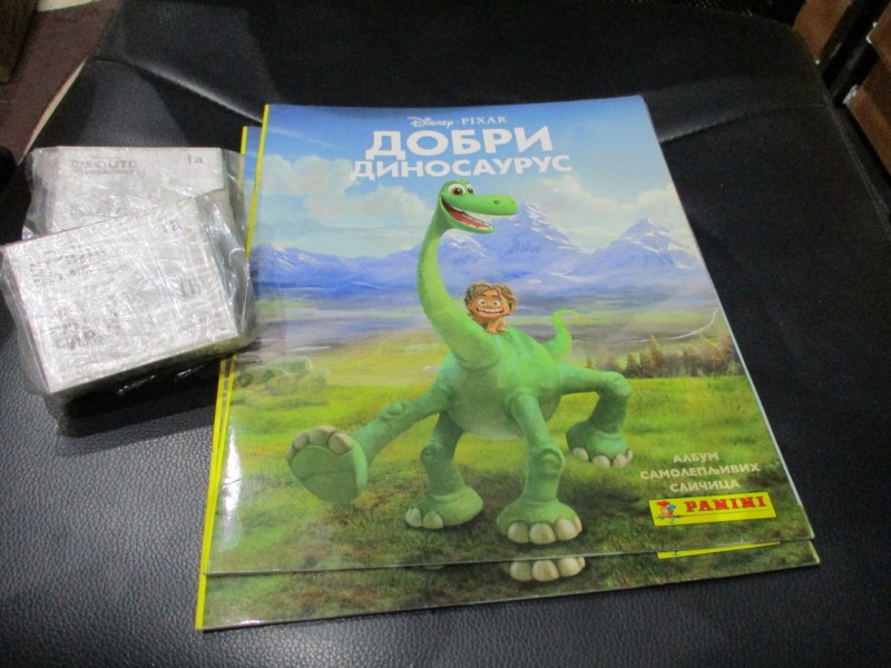 Prazan album i kompletan set sličica Dobri Dinosaurus P