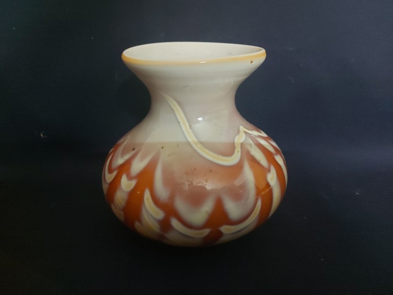 Drobnjak staklena vaza