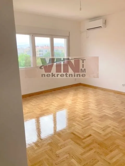 Prodaja, dvosoban stan, 50m2, Krnjaca, Palilula, Beograd