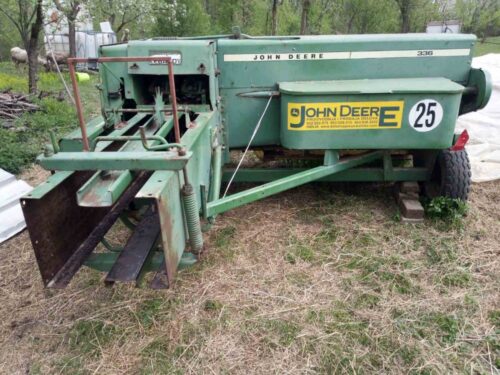 Prodajem presu John Deere 336