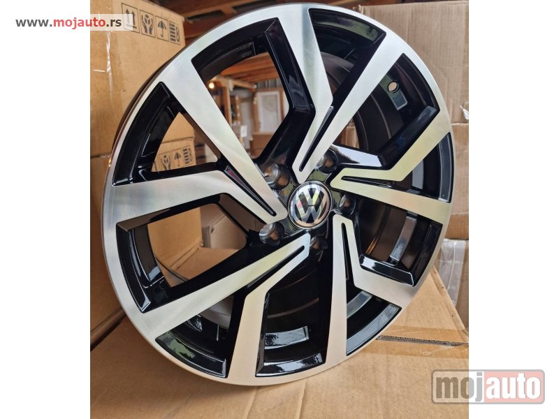 16 Vw,Skoda Alu felne 5x112/3 modela. Cena;47200 rsd set. 1 slika:7j/et 38/cb 57.1. 2 slika:7j/et 35/cb 57.1. 3 slika:6.5j/et /cb