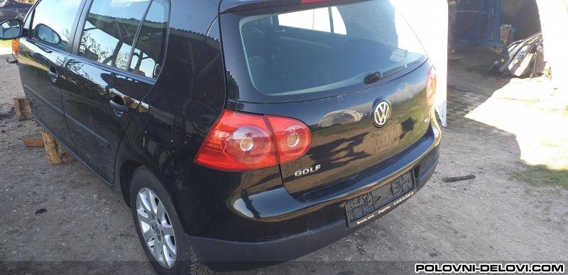 Volkswagen Golf 5 1.6 I Kompletan Auto U Delovima