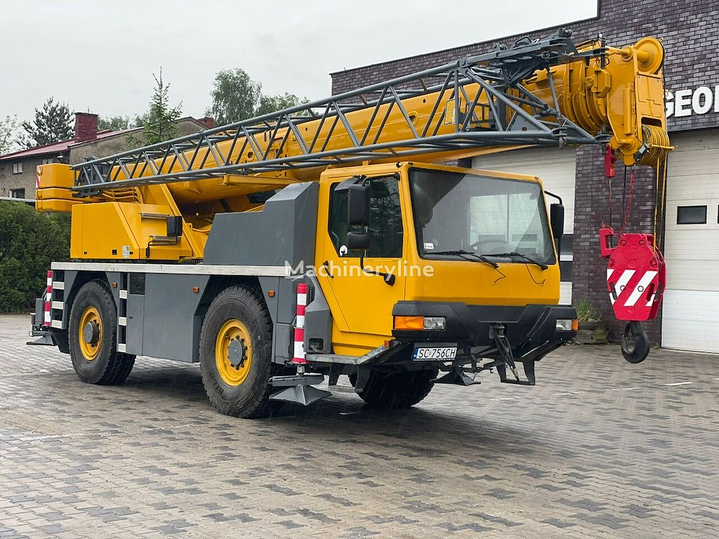 Liebherr LTM 1030/2 pokretna dizalica