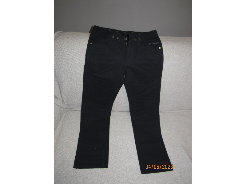 NEW KIDS-PANTALONE CRNI KEPER, VEL 12