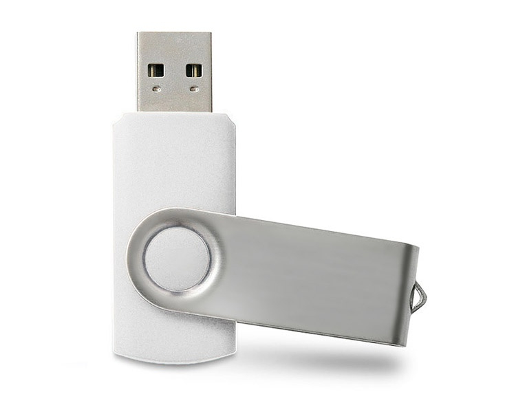 USB FLASH MEMORIJA 32GB