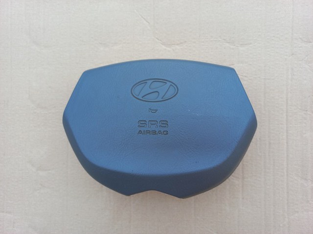 Hyundai accent airbag